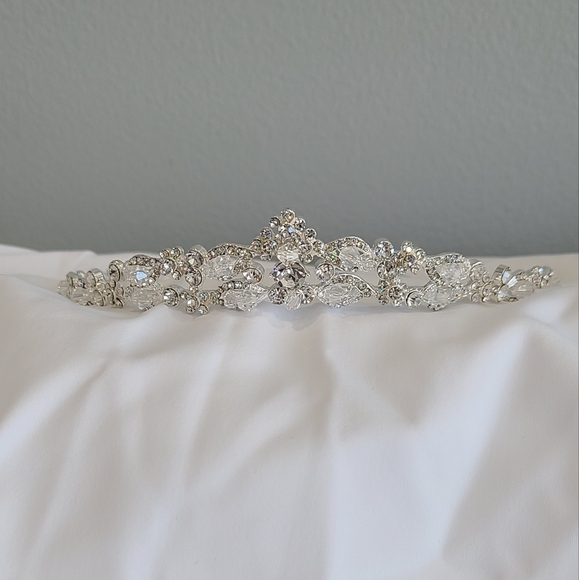 David's Bridal | Accessories | Crystal Tiara With Beads | Poshmark